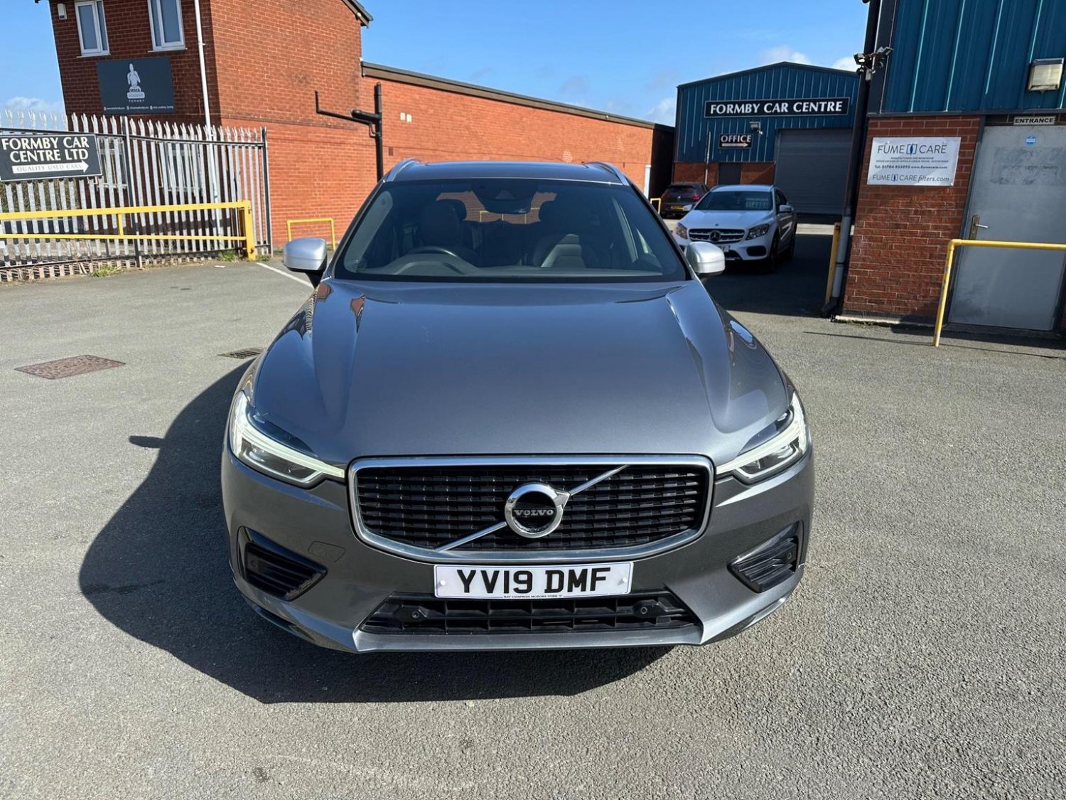SOLD - Used VOLVO XC60 2019 Grey in Liverpool, MERSEYSIDE | Formby Car ...